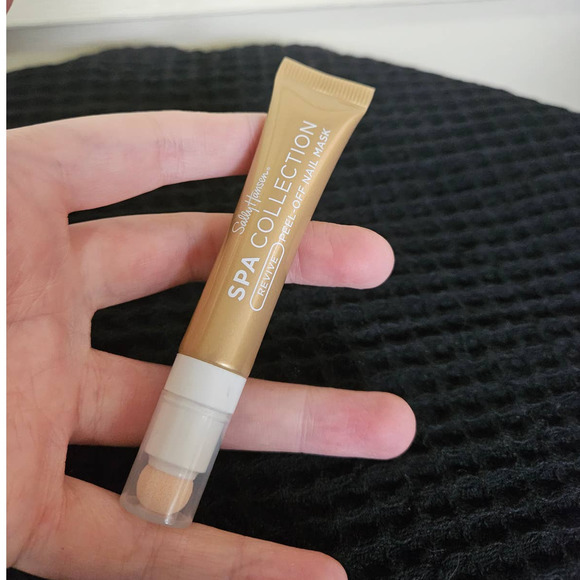 Sally Hansen | Skincare | Sally Hansen Spa Collection Revive Peeloff ...